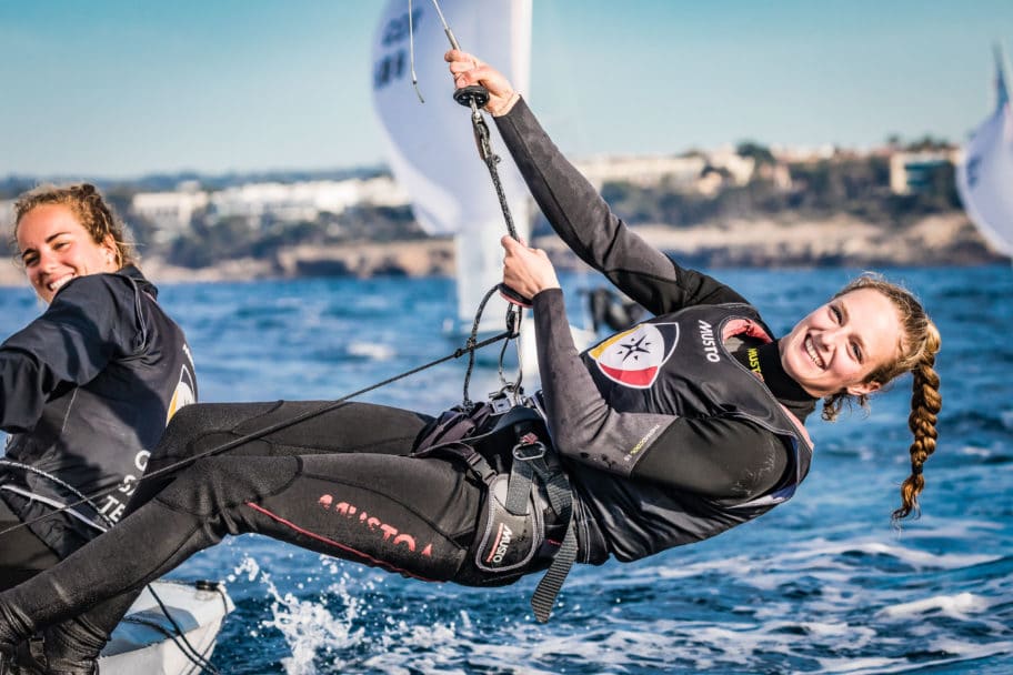 Die Aufsteigerinnen: Luise & Helena Wanser (470er Frauen) - German ...